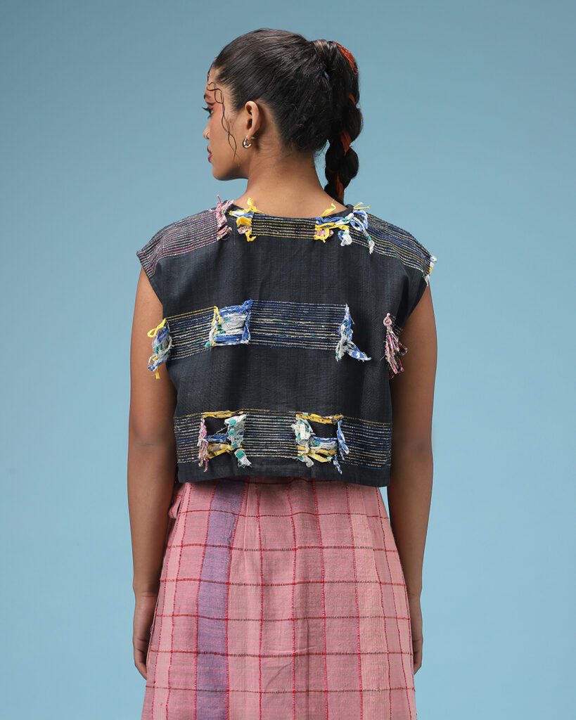 Bikhre Rang – Scattered Colors – Iro Iro